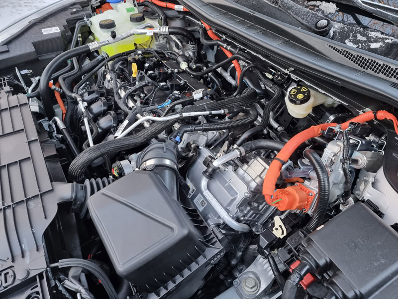 Ford Kuga PHEV ST-Line X - Biltest