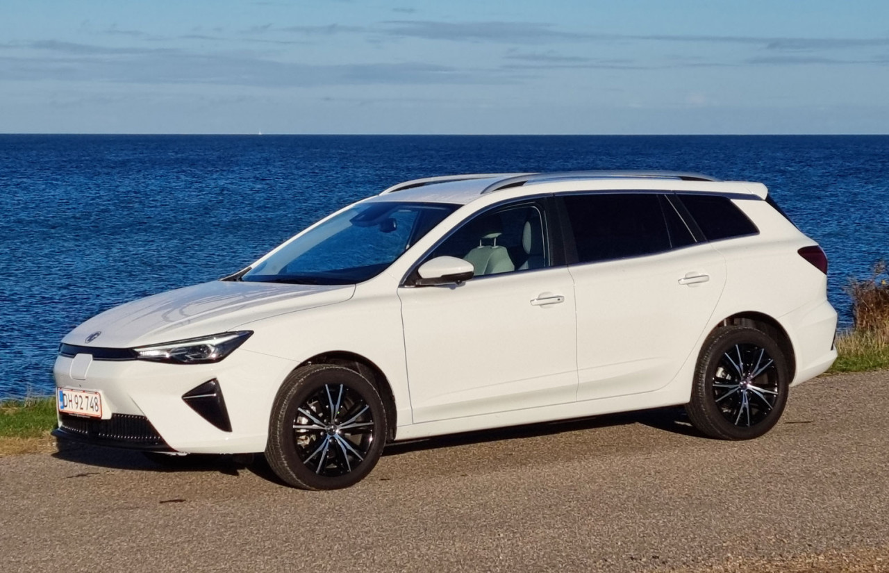 MG5 Electric: Velkomponeret elektrisk stationcar - EasyBlog